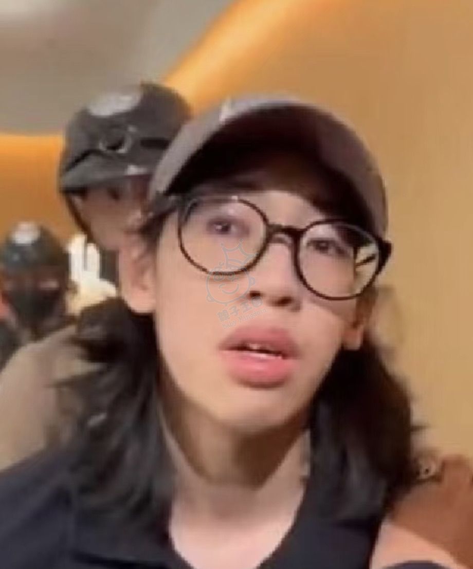 泰國14歲槍手是男定女？ - 自由講場 - Baby Kingdom - 親子王國 香港 討論區